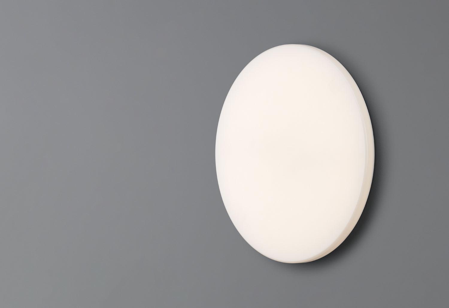 Flos Clara Wall/Ceiling Light | twentytwentyone