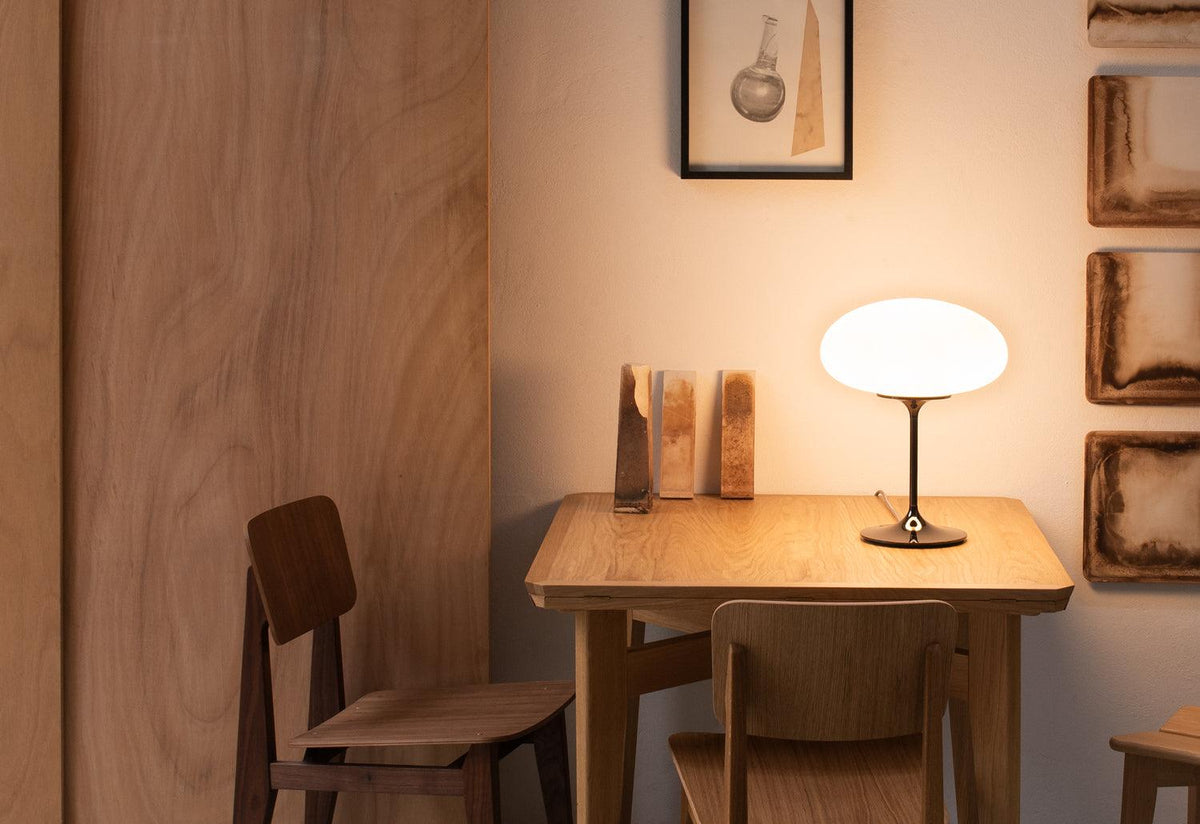 Gubi Stemlite Table Lamp | twentytwentyone