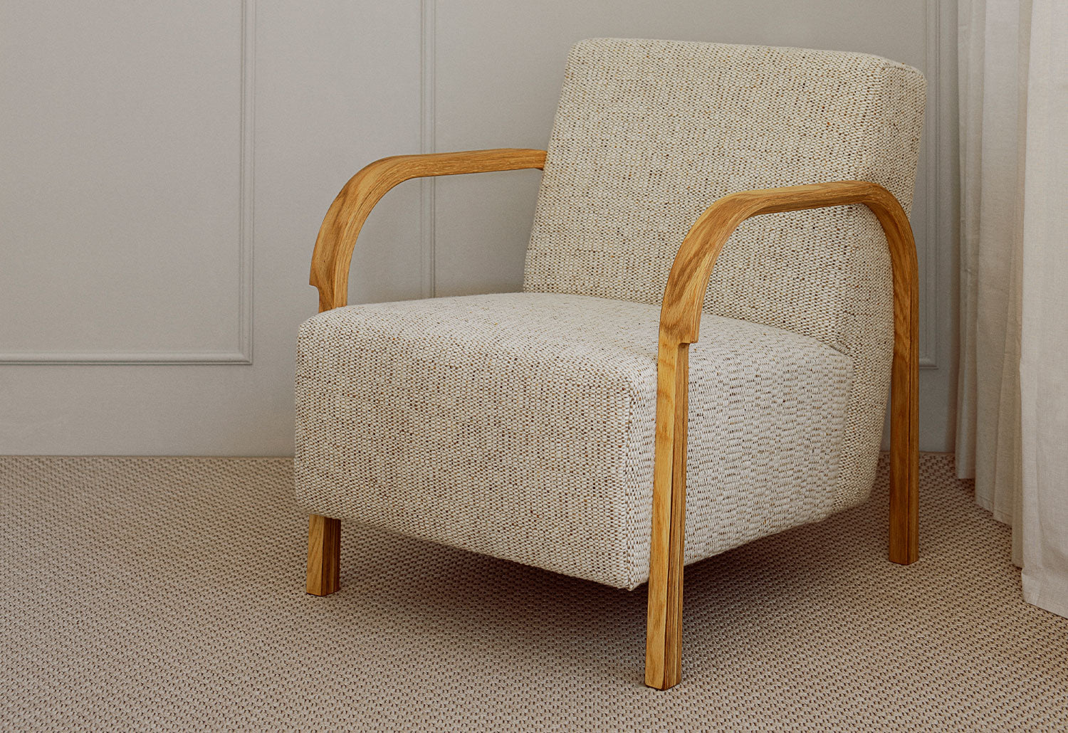 Mazo ARCH Lounge Chair | twentytwentyone