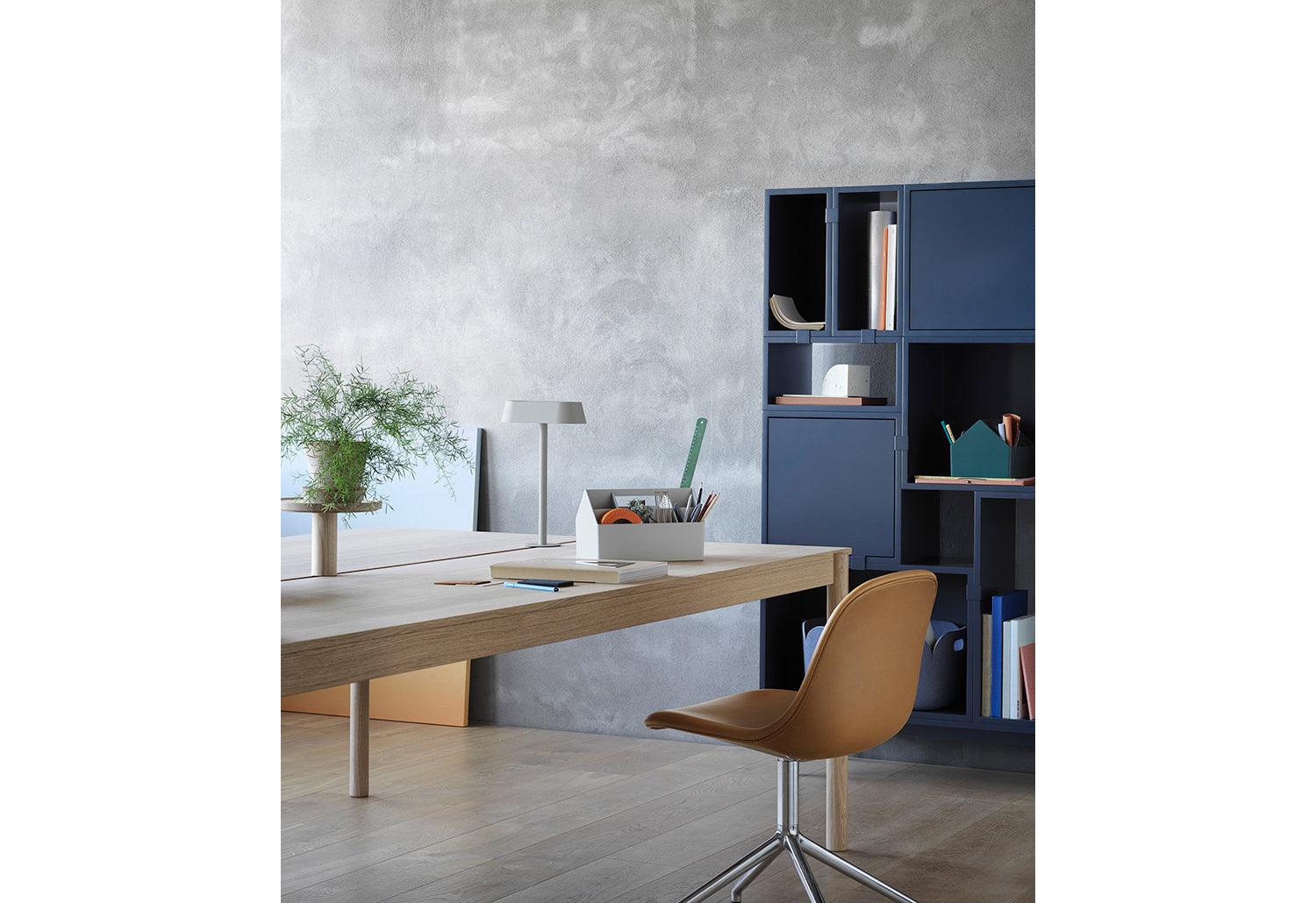 Muuto Linear System Tables | twentytwentyone