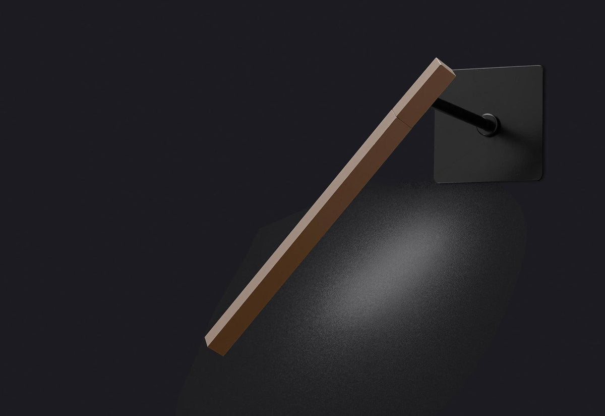 Oluce Ilo Wall Lamp | twentytwentyone