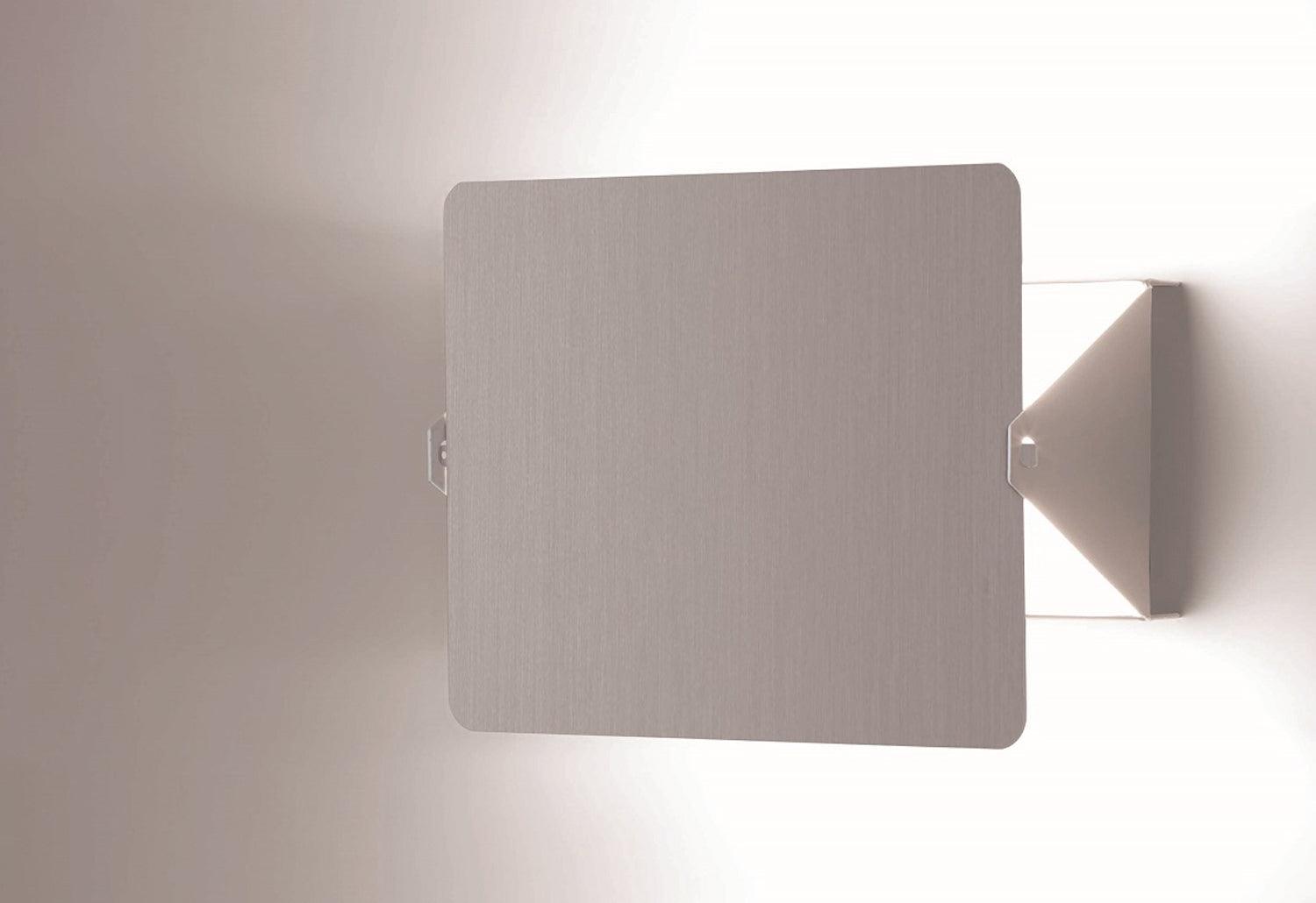 Nemo Lighting Applique a Volet Pivotant | twentytwentyone