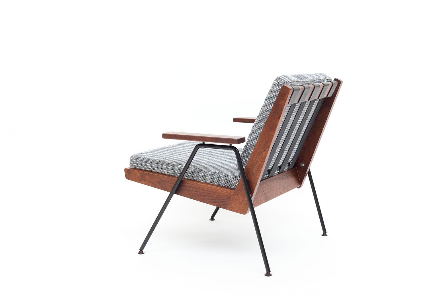 Robin Day Chevron Armchair | twentytwentyone