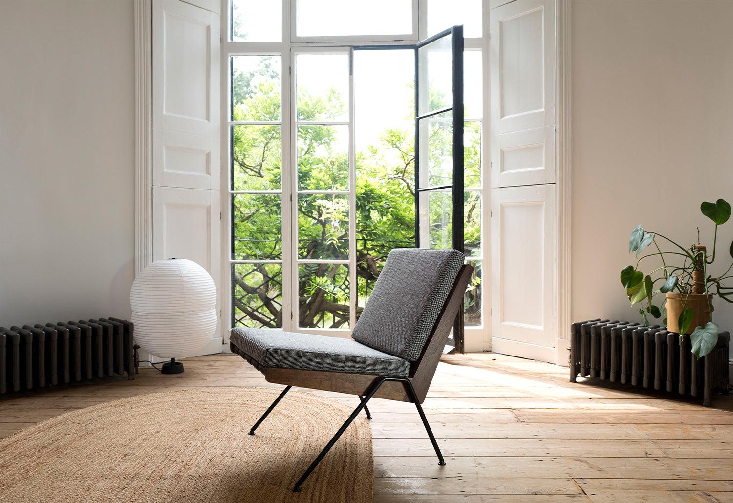 Robin Day Chevron Chair | twentytwentyone