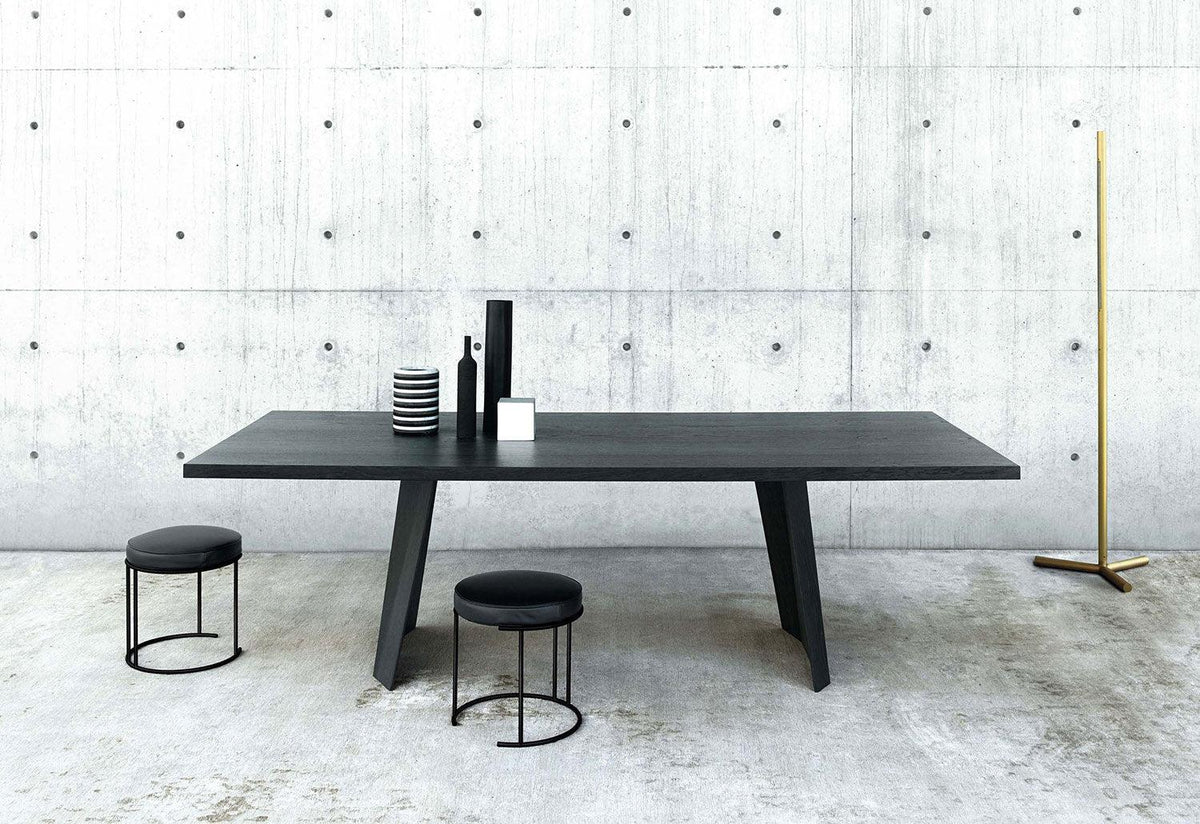 Wedge table | twentytwentyone